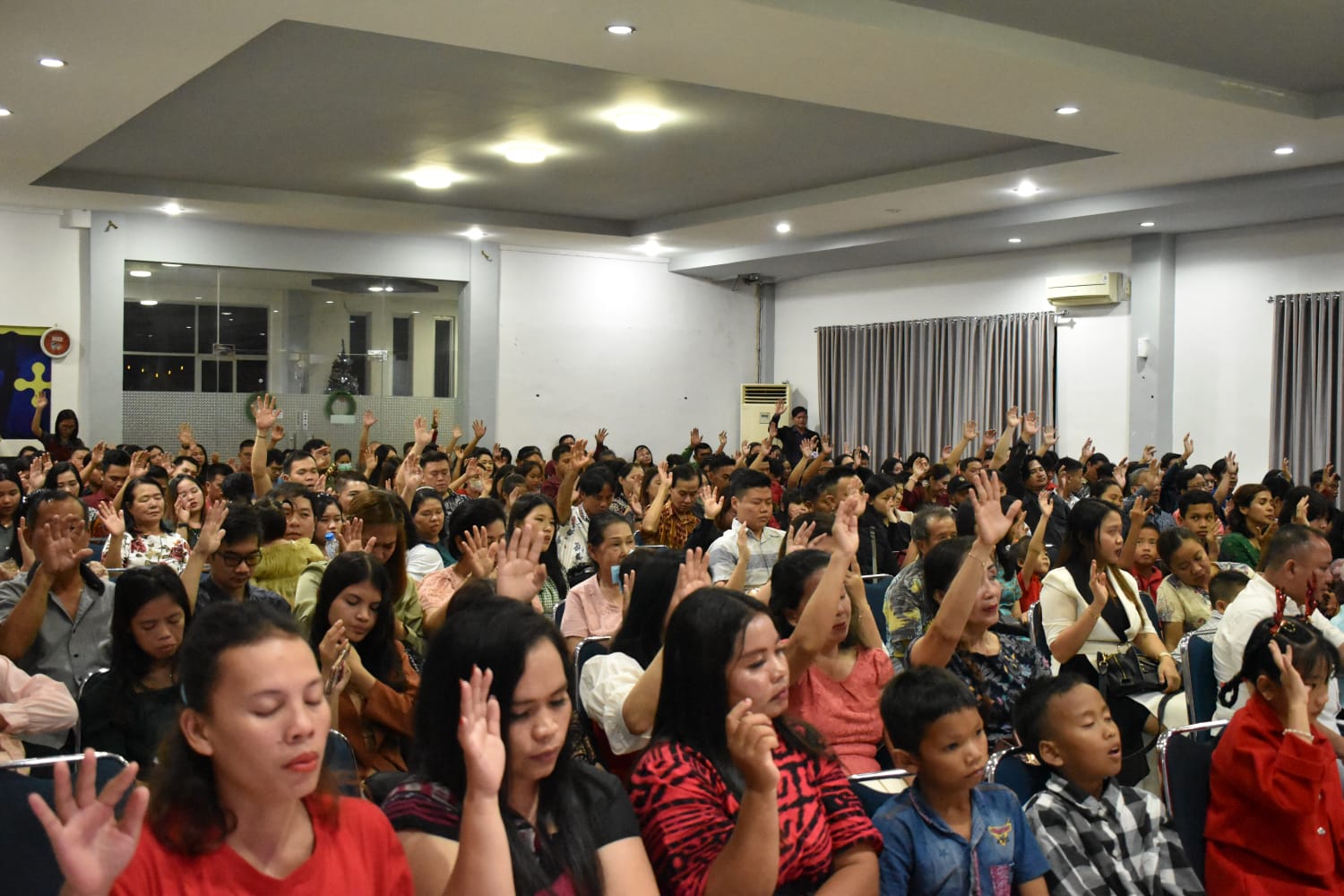 VISIT TO IFGF SINTANG AND 18TH ANNIVERSARY CELEBRATION – IFGF Global